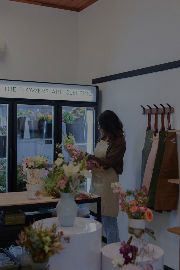 FLOWER CARE – Amara Flower Studio
